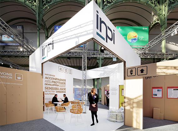 Crédit Agricole Île-de-France : design / concept d'agences - Crédit ...